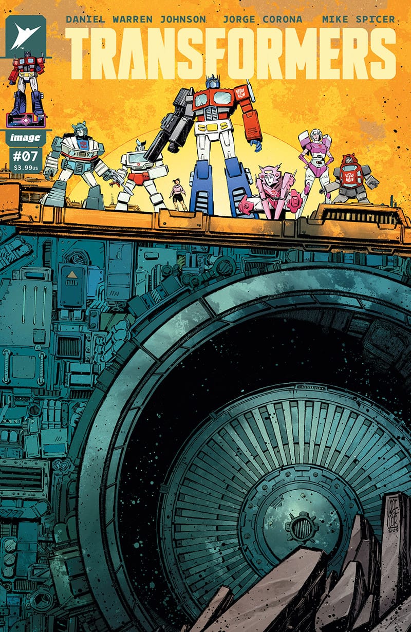 Transformers #7 Preview - Starscream vs Soundwave First Look - Comic ...